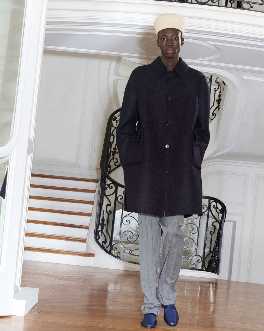 GIVENCHY Official Site : Luxury Bags, Ready-To-Wear, Shoes