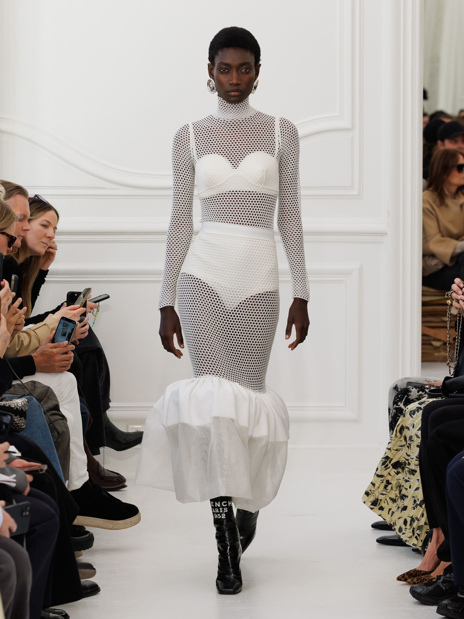 Fall Winter 2025 Womenswear Show