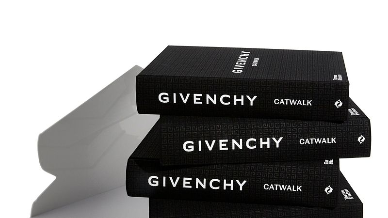 最新系列 | Givenchy