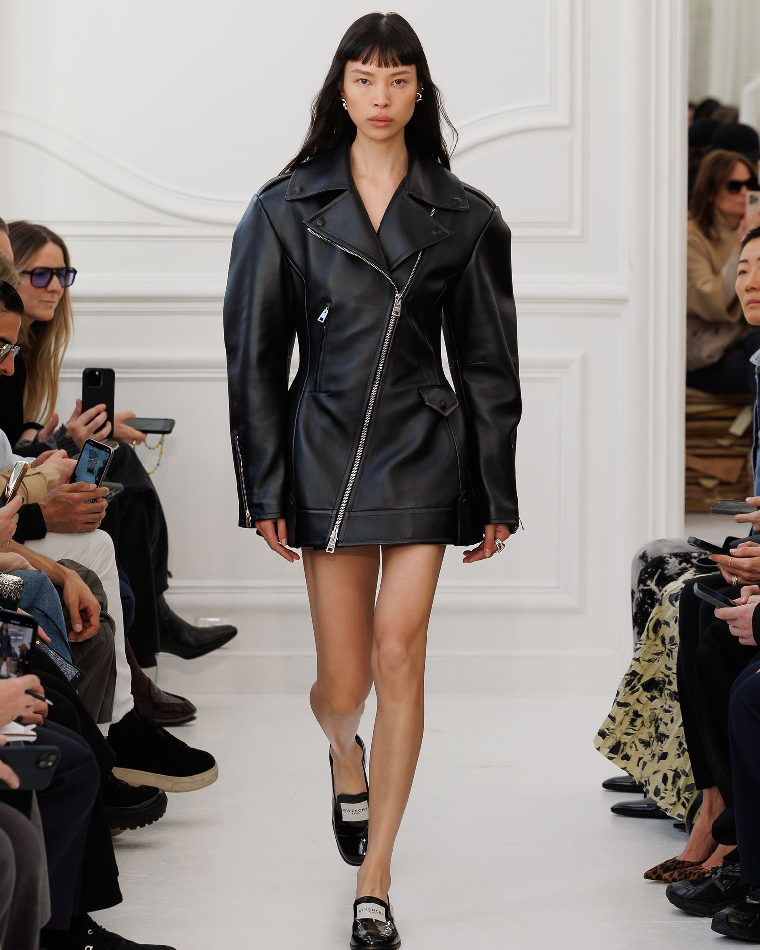 Fall Winter 2025 Womenswear Show | Givenchy