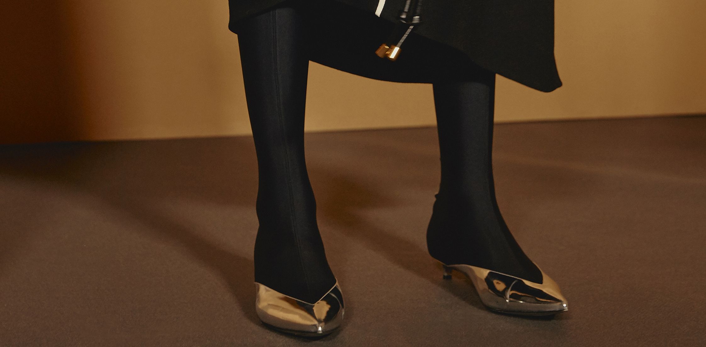 Givenchy official site - Women's collection | GIVENCHY Paris