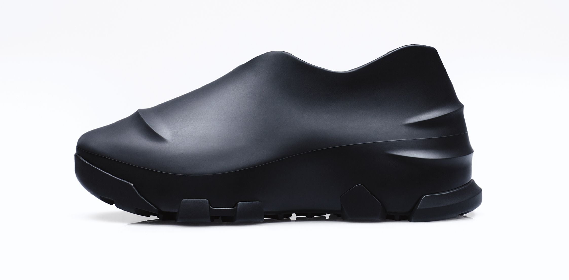 Givenchy official site - Men's collection | GIVENCHY Paris